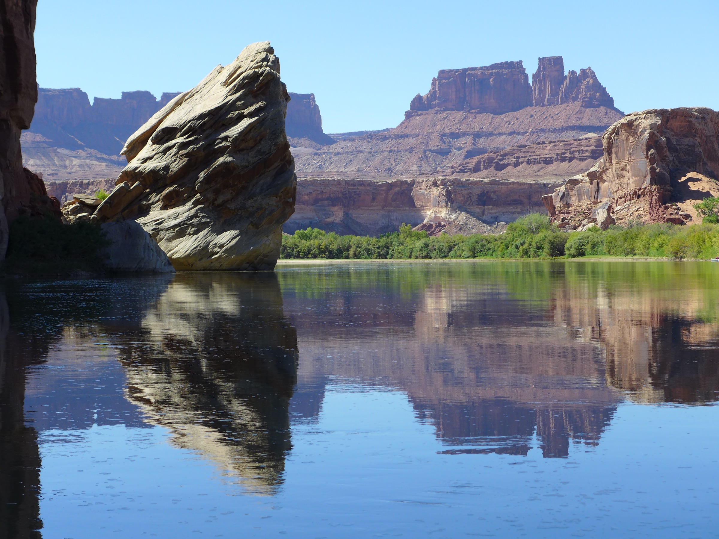 Cat 18 Ship Rock – Coyote Gulch