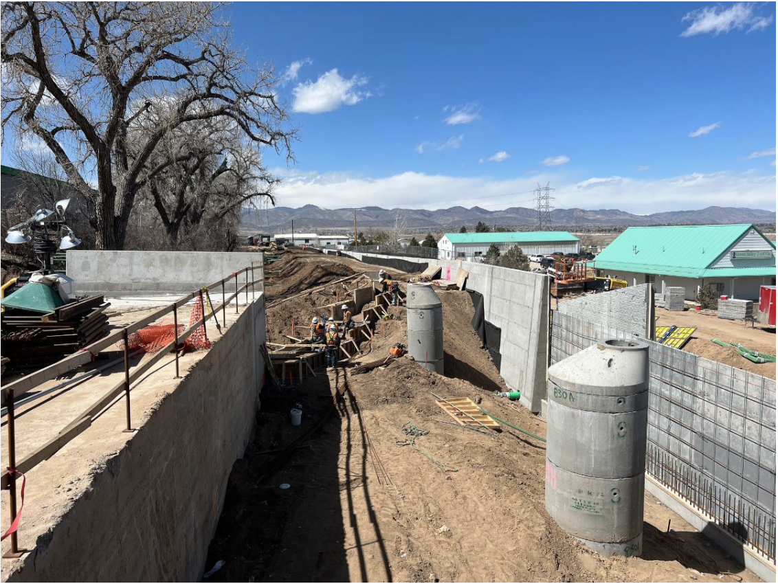 Construction of an underpass for the High Line Canal trail at US 85 ...